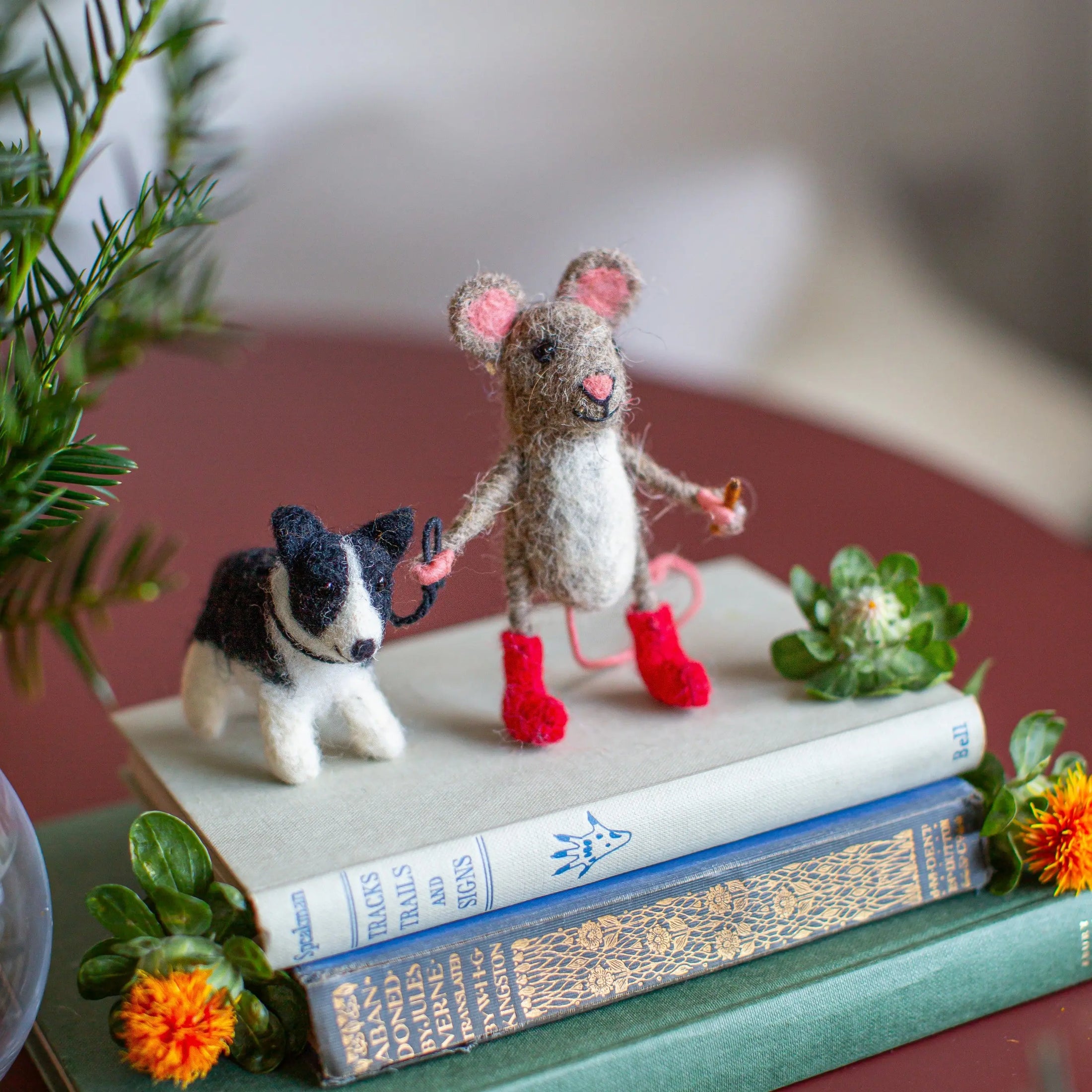 Dog Walker Mouse – Sew Heart Felt