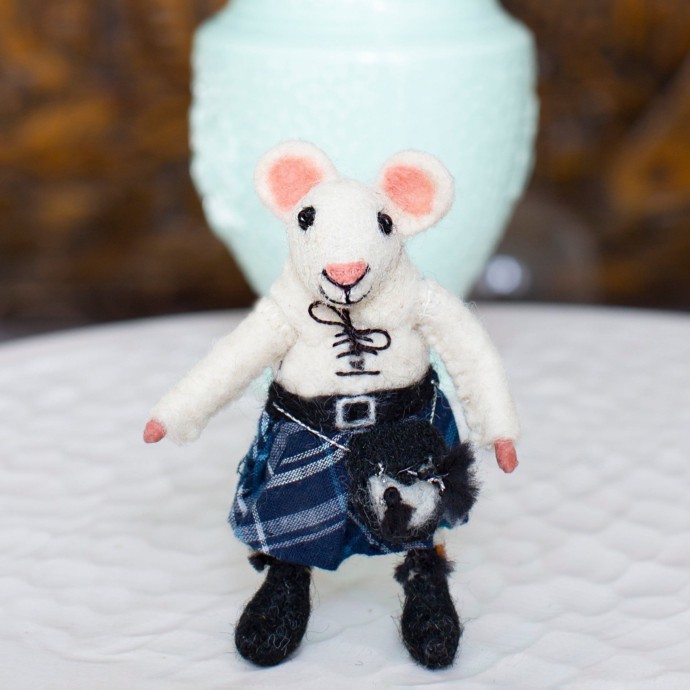 Scottish Mouse in Blue Kilt – Sew Heart Felt